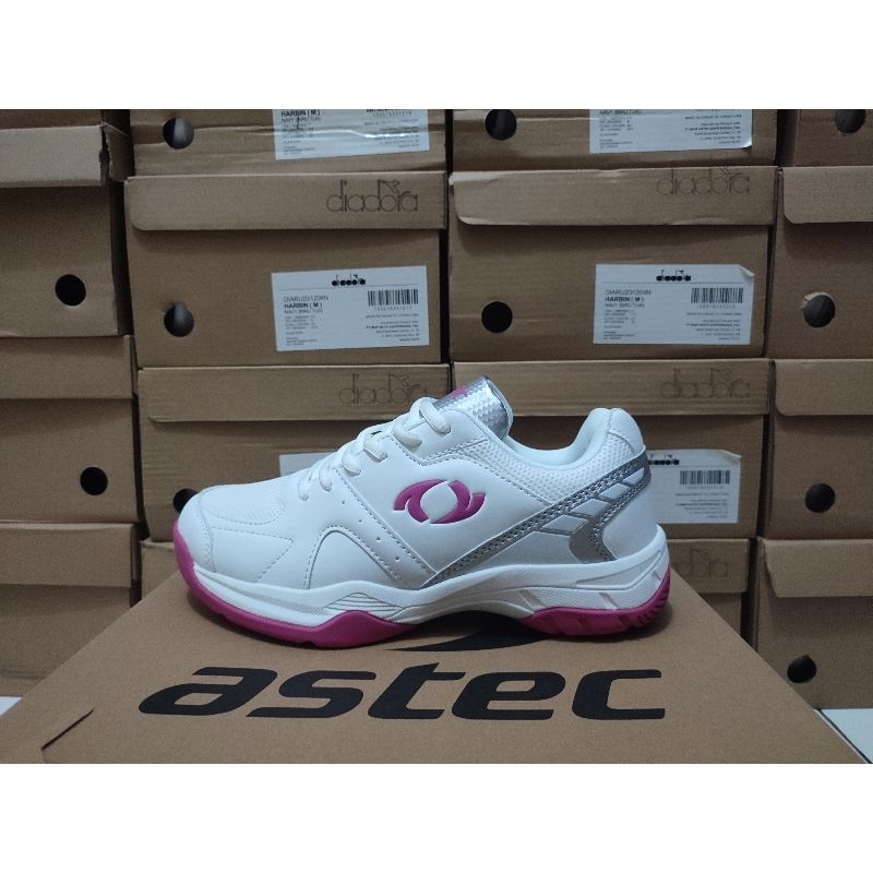 Jual Sepatu Astec INKE Badminton Wanita Original - White | Shopee Indonesia