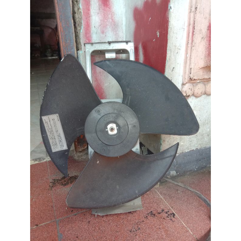 Jual KIPAS OUTDOOR AC 1 PK COPOTAN | Shopee Indonesia