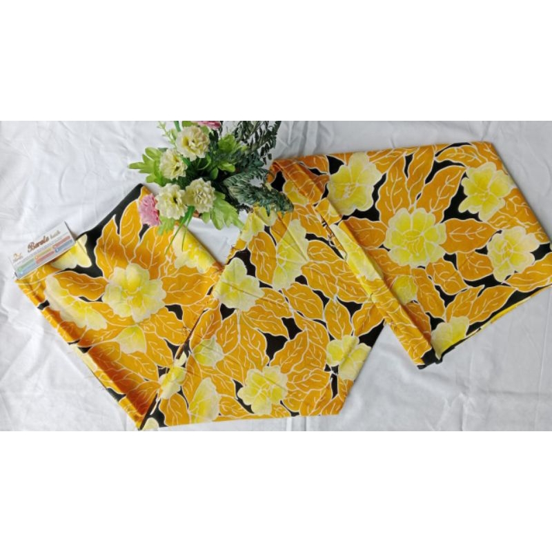 Jual batik tulis khas Jember ukuran 2meter bisa request motif dan logo ...