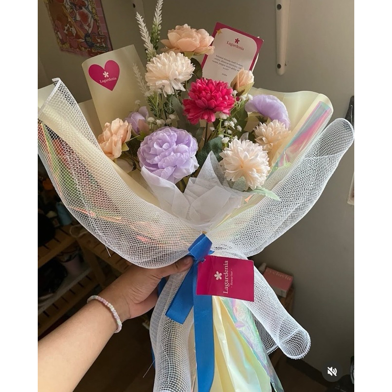 Jual Artificial Hologram Korean Flower Bouquet | buket bunga palsu ...