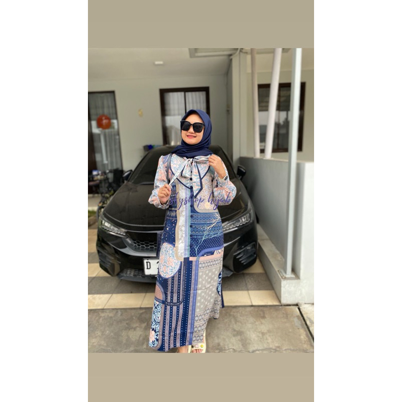 Jual SKYSHOP HIJAB -NEW MISTY DRESS BY GIOK SCARF&APPAREL/BAHAN GIVENCY ...