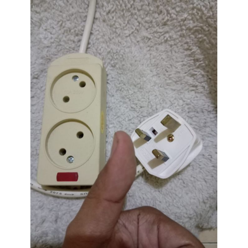 Jual stop kontak colokan listrik kaki 3 | Shopee Indonesia