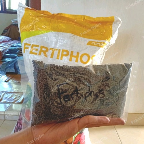 Jual FERTIPHOS Pak Tani Pupuk Tanah - Kemasan 250g/500g/1kg | Shopee ...