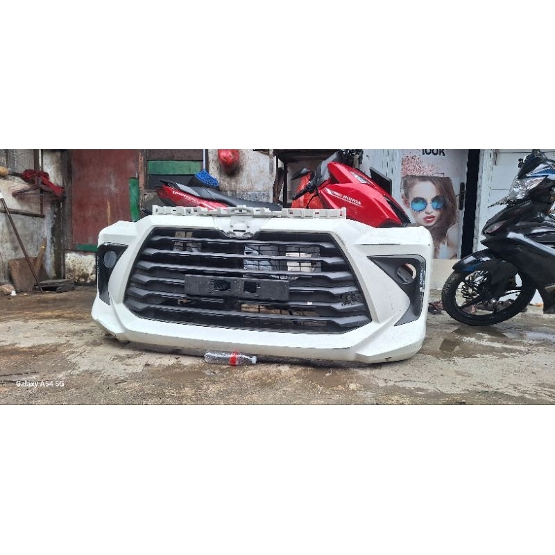 Jual bemper depan avanza G 2022 2023 2024 | Shopee Indonesia