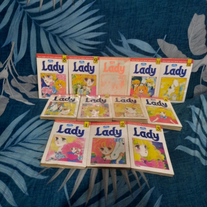 Jual Paket Komik Lady Vol 1-12 Tamat Set Lengkap Serial Candy Candys ...