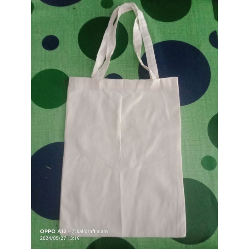 Jual jual Tas Kanvas Tas Blacu tas lukis tas sulam eco print totebage ...