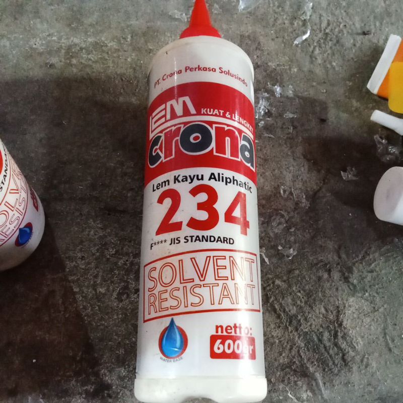 Jual lem crona lem kayu aliphatic 600g | Shopee Indonesia