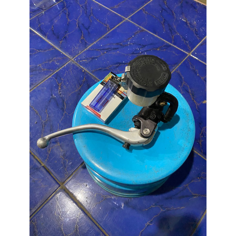 Jual MASTER REM R1 ORI COPOTAN,master rem moge yamaha r1 original ...