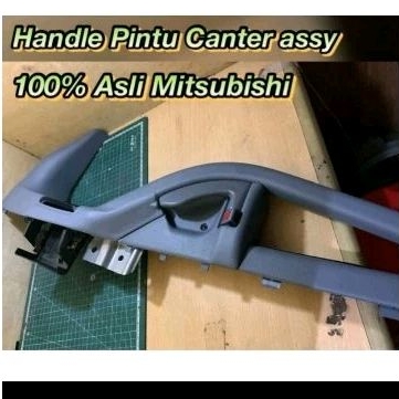 Jual door trim canter turbo/harbot bagian atas canter turbo original RH ...