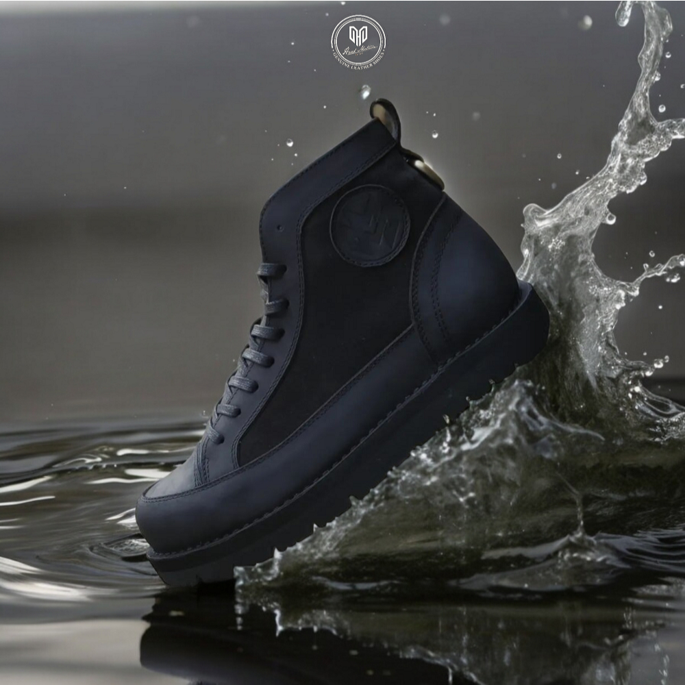 Jual Hard Motion Rover Ring Full Black Sepatu Boots Sneakers Pria Kulit ...