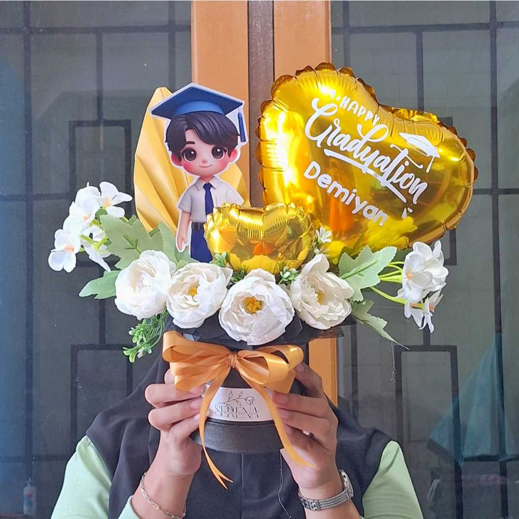 Jual Buket Bunga Bloom Box Edisi Wisuda SD/SMP/SMA | Shopee Indonesia