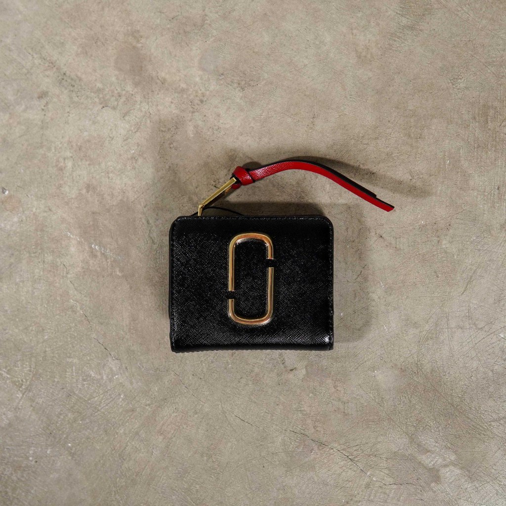 Jual Dompet MARC JACOBS SNAPSHOT BLACK RED BIFOLD WALLET 100% ORIGINAL ...