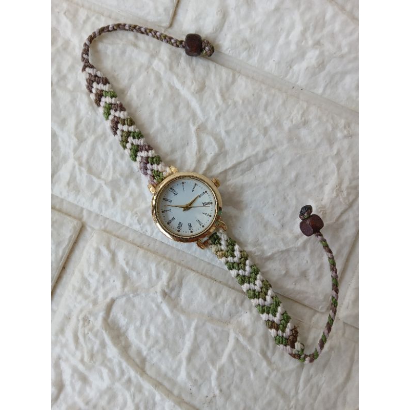 Jual Tali Baik - Jam bulat kecil tali makrame salur hijau putih ...