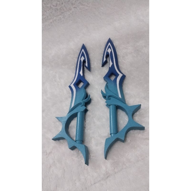 Jual weapon hydro sword dan hydro spear cosplay 2 in 1 childe tartaglia ...