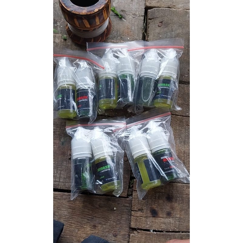 Jual essential oil si subrek Essen bandul & lumut | Shopee Indonesia