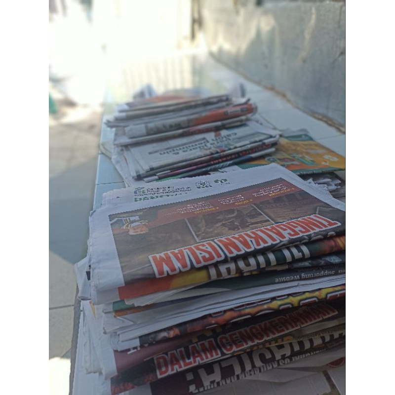 Jual tabloid kiloan 1kg | Shopee Indonesia