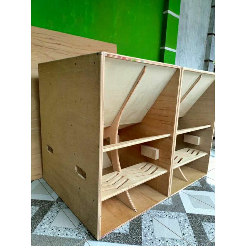 Jual BOX F118 18INCH SEMI MERANTI | Shopee Indonesia