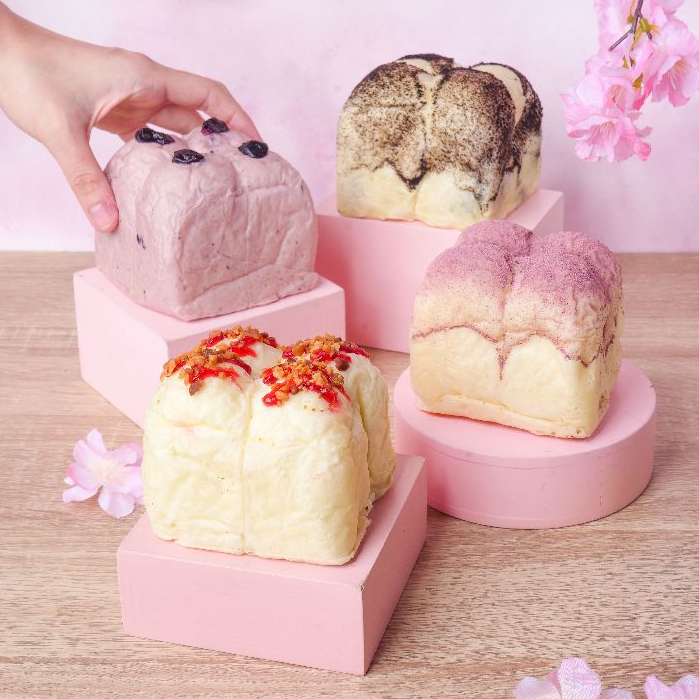 Jual Mochi Milk Buns by Tadaima Bakehouse / roti mochi milkbun / roti ...