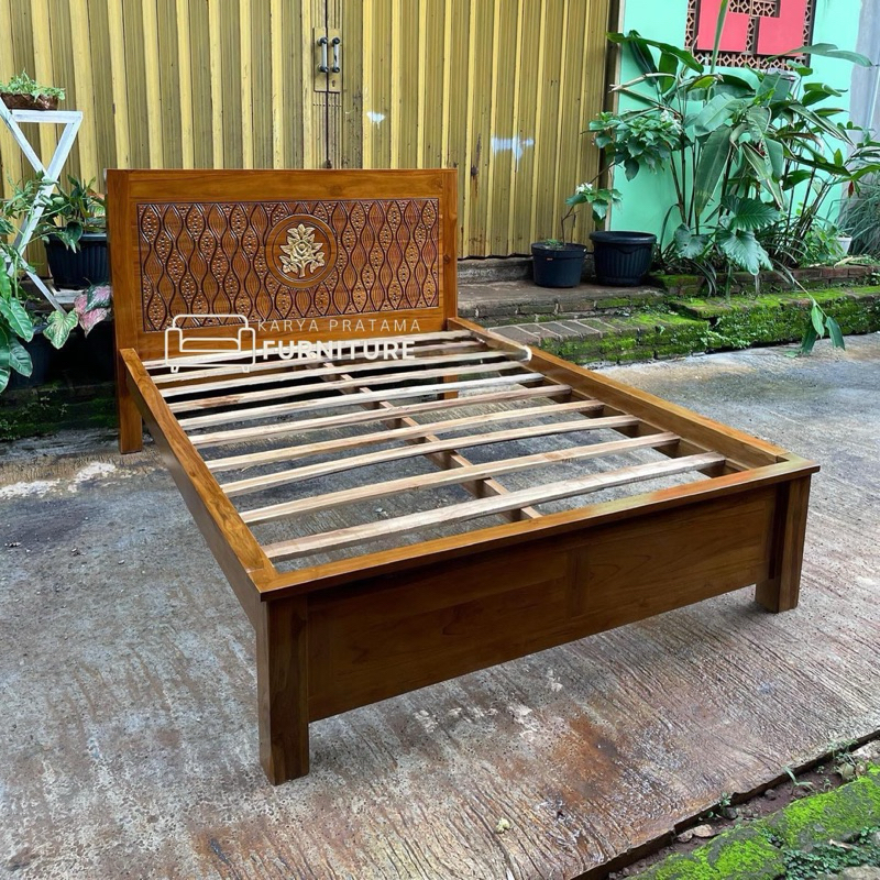 Jual Dipan Minimalis Motif Batik Bunga Kayu Jati / Tempat Tidur ...