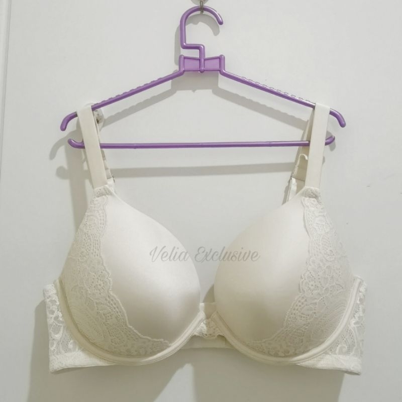 Jual Size US 40D 90D Bra Brand Ambrielle Berkawat Busa Tebal Push Up Plunge Size US 40D 90D Big ...