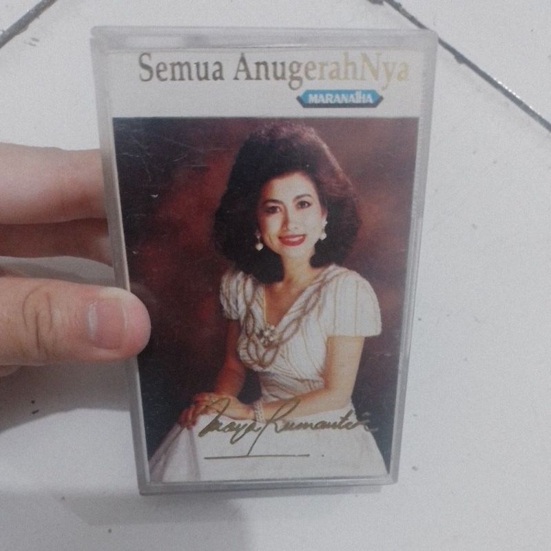 Jual Kaset Pita Maya Rumantir Semua Anugerahnya MARANATHA Kaset Pita Lagu Rohani Kristen Lagu ...