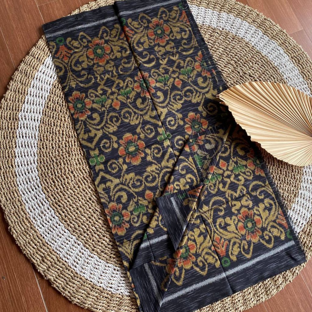 Jual KAIN TENUN ENDEK BALI MOTIF PATRA DOUBLE IKAT | Shopee Indonesia