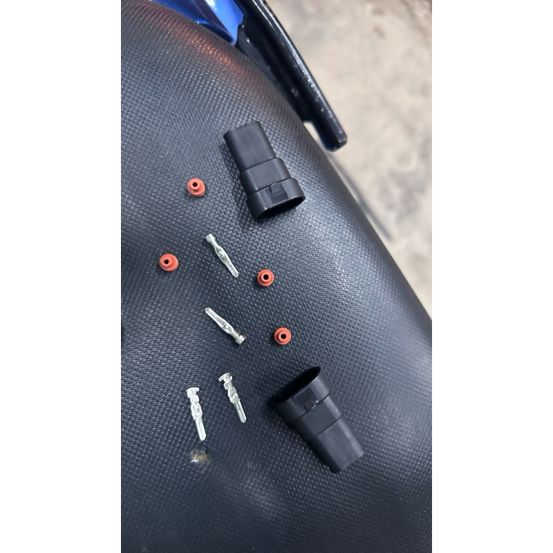 Jual SOCKET SOKET CONNECTOR KONEKTOR H11 MALE KOMPLIT SKUN DAN KARET ...