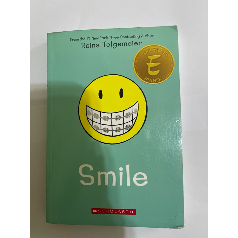 Jual Buku Smile Raina Telgemeier Scholastic Preloved book komik bekas ...