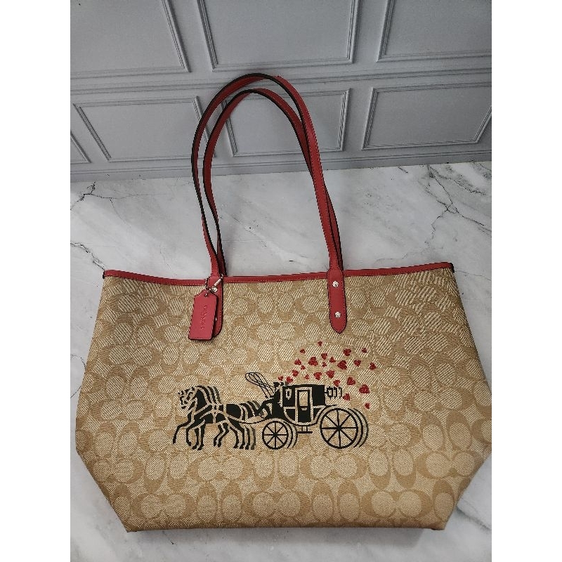 Jual Tas Coach Reversible Tote Horse Signature | Shopee Indonesia