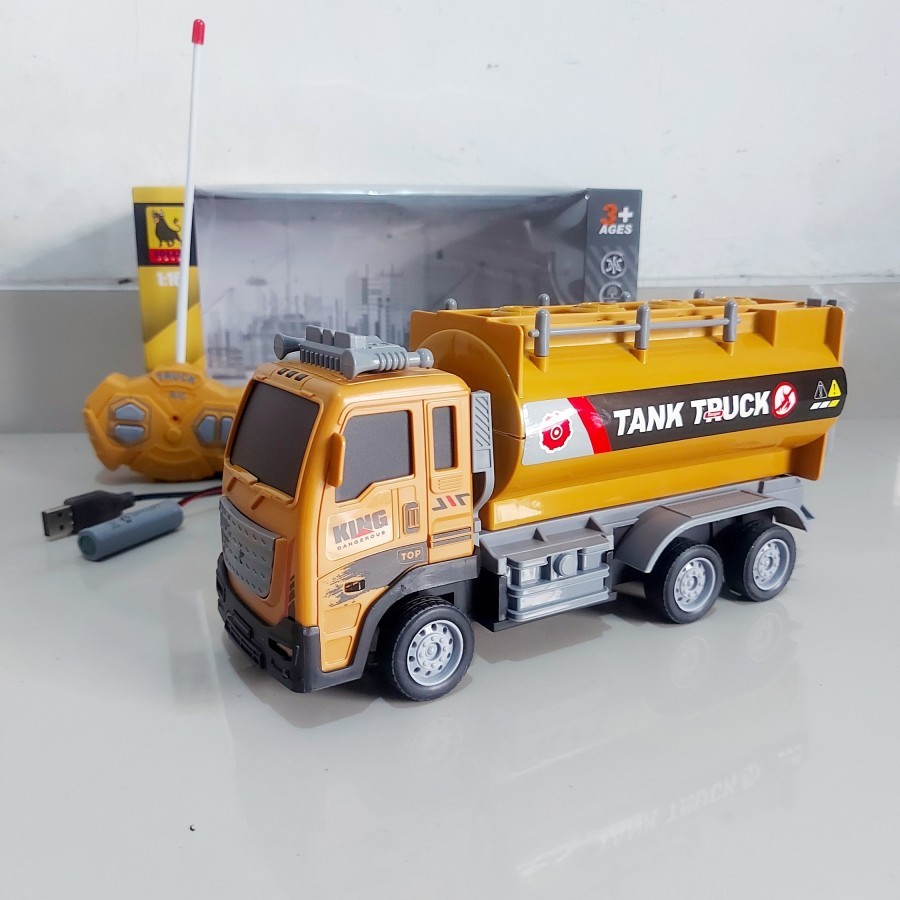 Jual Mainan Mobil Mobilan RC Truck Tangki Remote Control Batre Cas Anak ...