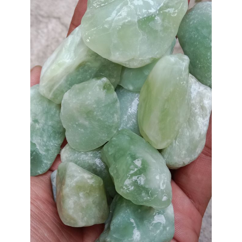 Jual bahan batu akik giok aceh/giok air/sungai Dareh pucuk pisang rough ...