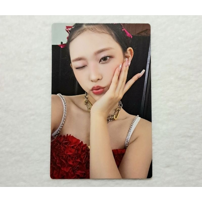 Jual Haerin NewJeans Line Friends Photocard OFFICIAL | Shopee Indonesia