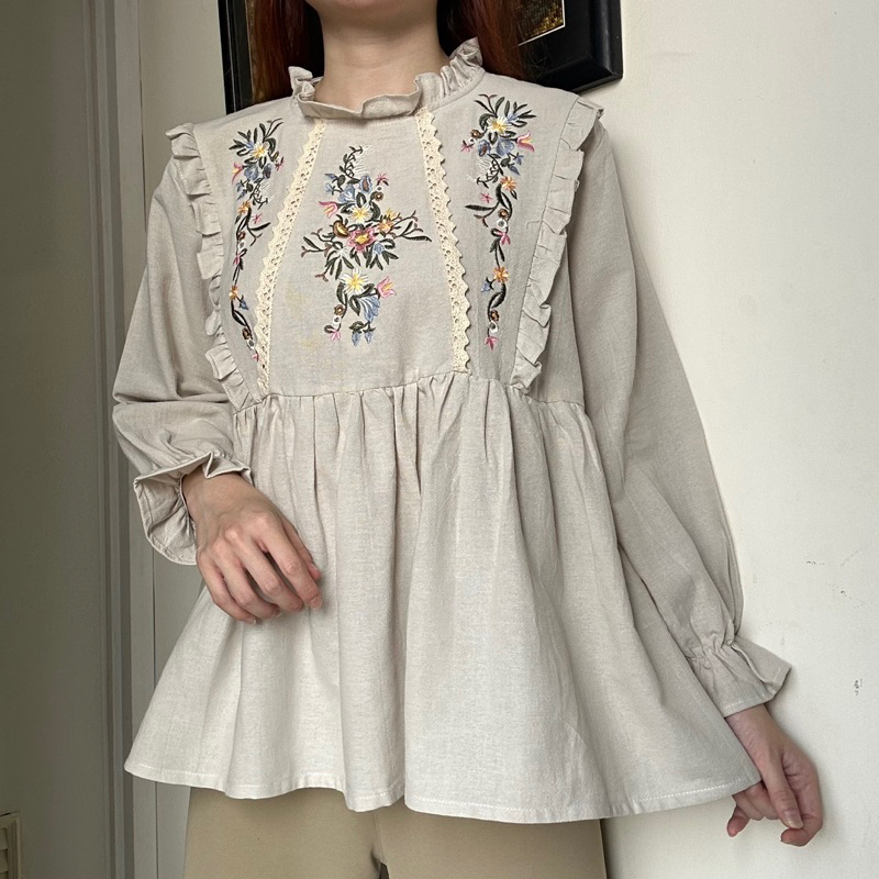 Jual Brielle Top atasan blouse kemeja wanita bordir lace korean style by Biel the label | Shopee ...
