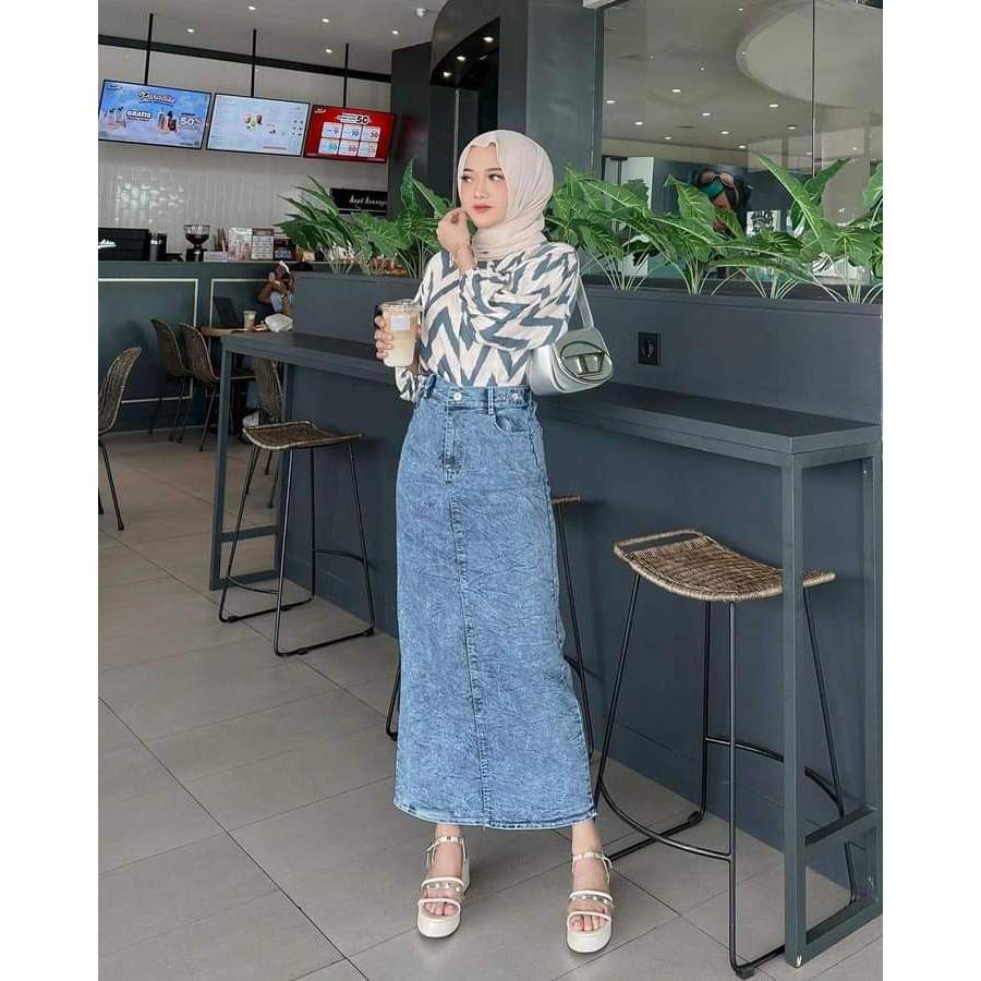 Jual Highwaist Rok Jeans Rok Jeans Skirt Theana Korean Style | Shopee ...