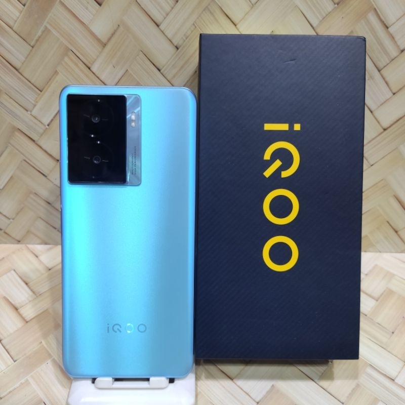Jual IQoo Z7X 5G 8/256GB 8/128GB Handphone Second Seken Bekas Fullset ...