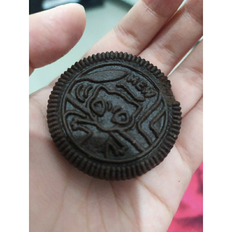 Jual OREO POKEMON MEW COOKIES SUPER RARE COLLECTION LIMITED EDITION ...