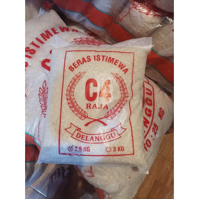 Jual Beras RAJA super C4 tanpa campuran kemasan 5kg | Shopee Indonesia