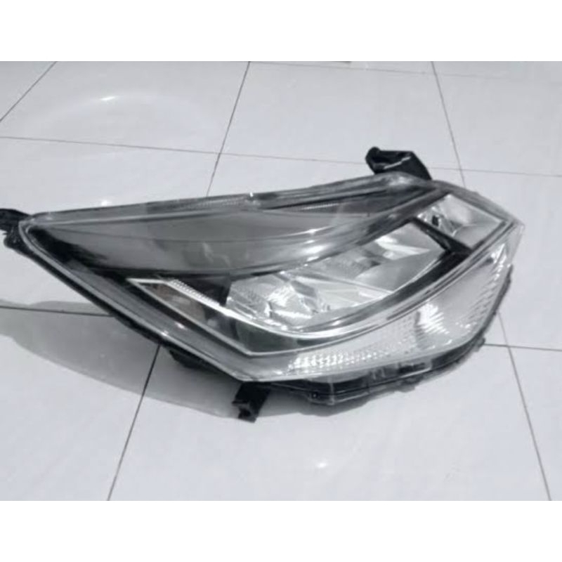 Jual headlamp lampu depan calya facelift | Shopee Indonesia