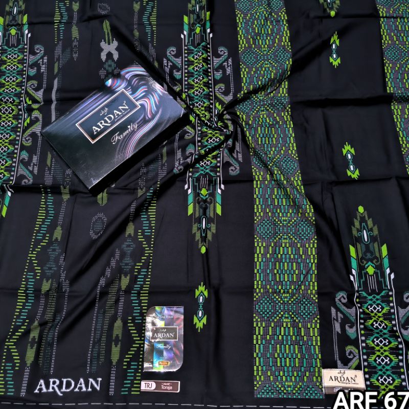Jual SARUNG ARDAN FAMILY GRADE GOLD MOTIF MIX | Shopee Indonesia