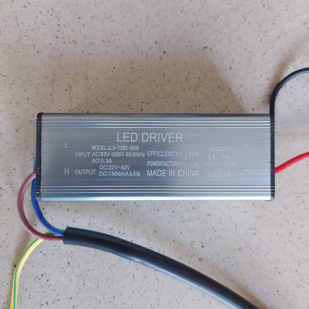 Jual Trafo LED Lampu Jalan PJU Sorot Tembak 50 Watt Output DC 24-40 ...