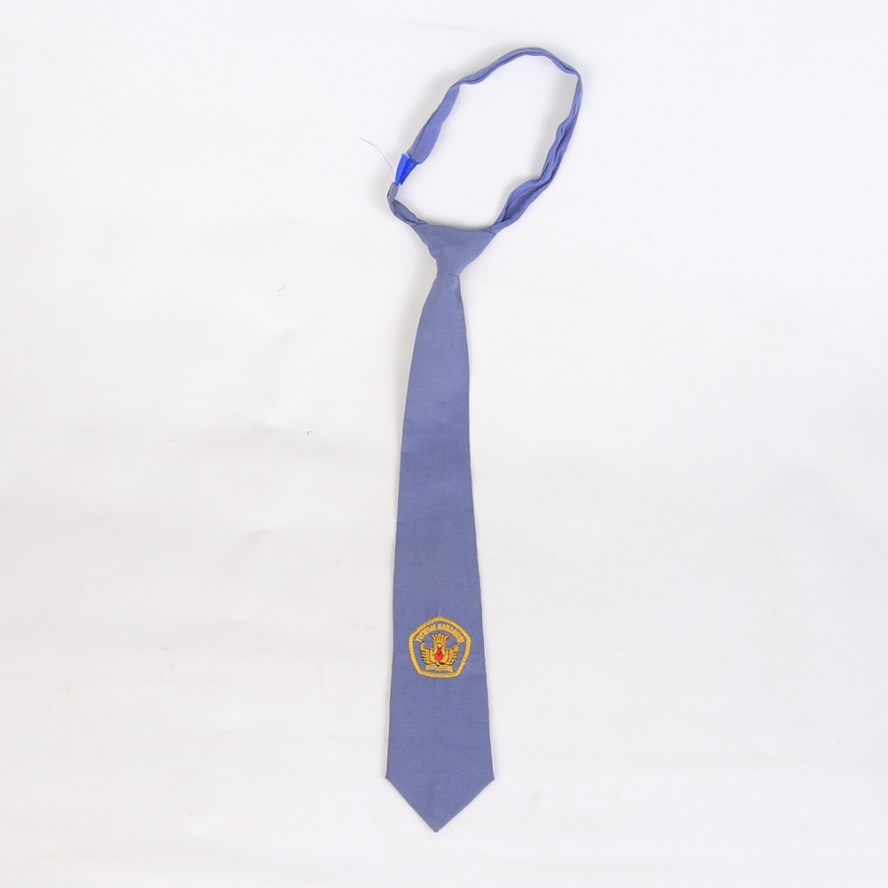 Jual Dasi SMP/SMA dasi sekolah seragam sekolah SMP dan SMA custom logo ...