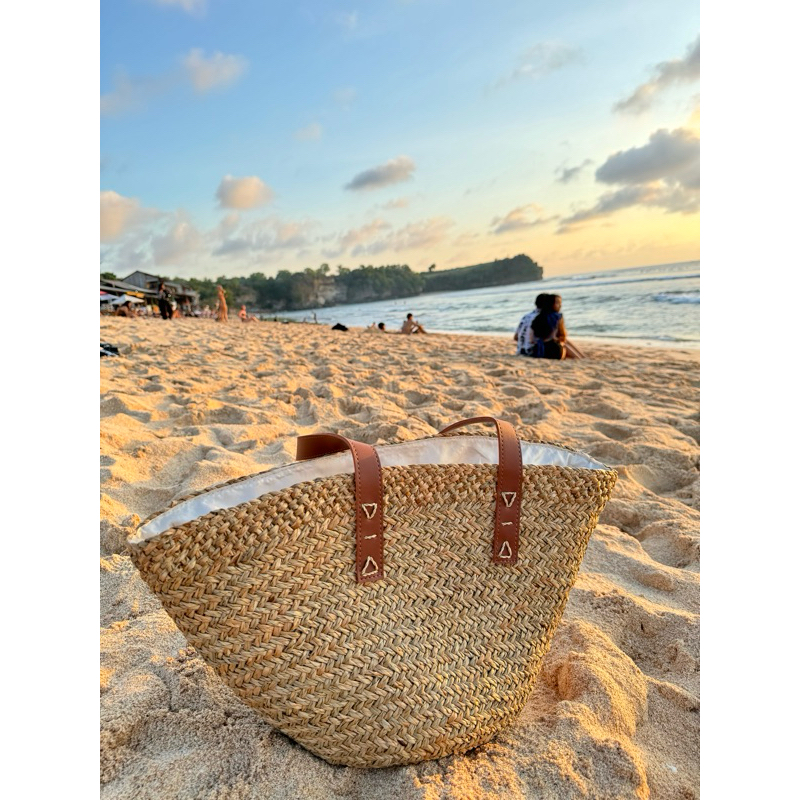 Jual Tas Pantai Anyam mendong | Tas Estetik Pantai | Tas etnik anyam ...