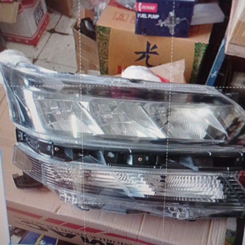 Jual GOJEKNONLY Head lamp avanza xenia 2019 2020 2021 avanza rebond ...