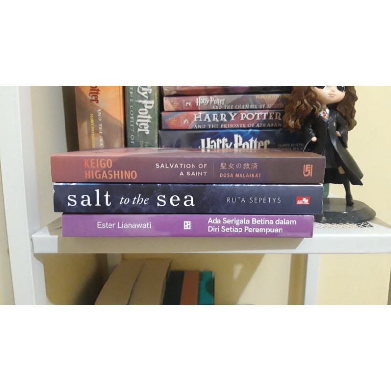 Jual preloved books || salvation of saint salt to the sea ada serigala ...