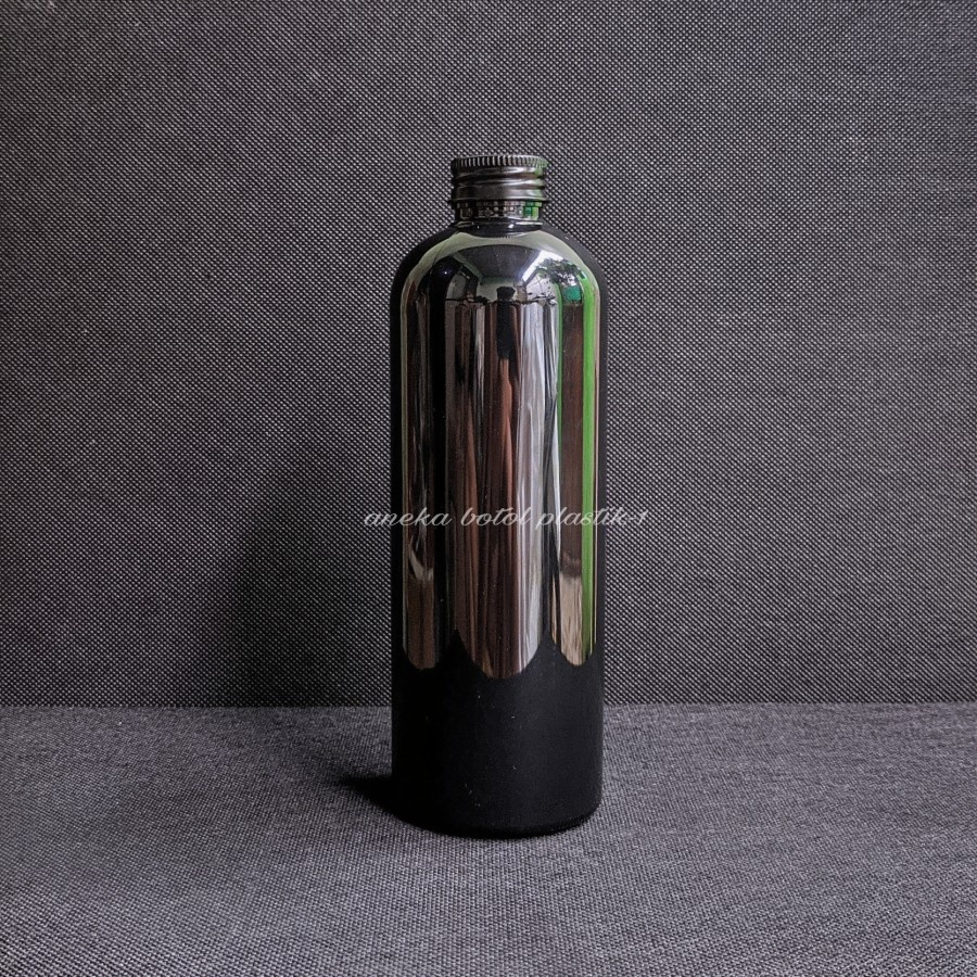 Jual Botol Plastik 500ml Hitam Glossy Pet Tebal Tutup Ulir Alumunium Hitam / Botol Ulir 500ml ...