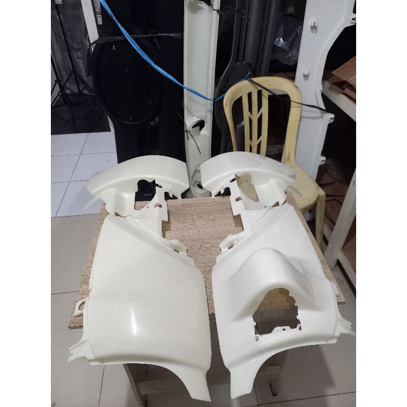 Jual Vane Corner Atau Pipi Hino Lohan Ti | Shopee Indonesia