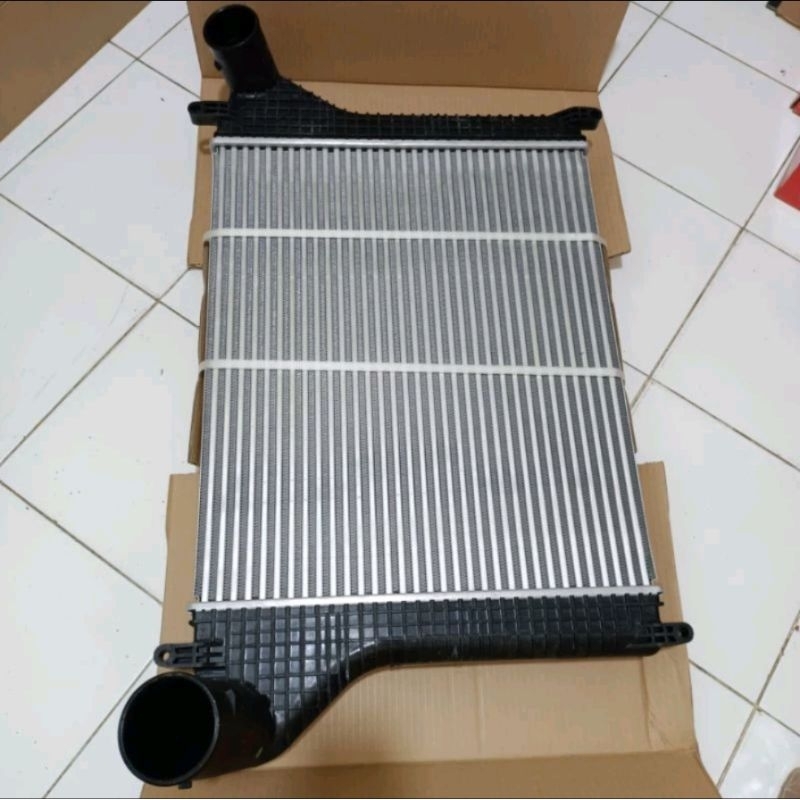 Jual INTERCOOLER HINO 500 LOHAN FM260JD 17940-EW010 ASLI IMPORT ...
