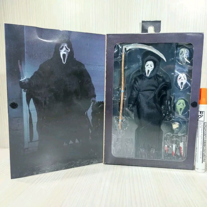 Jual Mainan action figure NECA Scream Ultimate Ghost Face Action ...