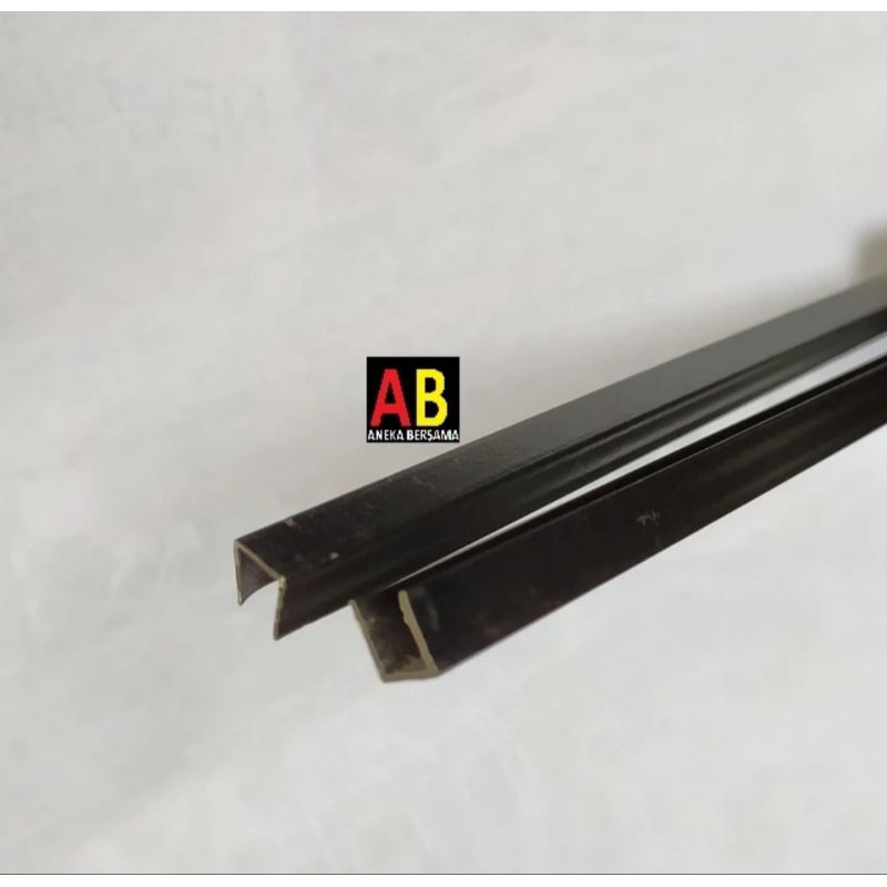 Jual Lis U Aluminium 8mm x 8mm x 8mm black Panjang 149.5cm | Shopee ...
