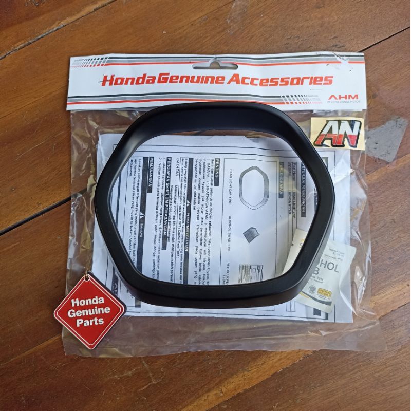 Jual Garnish Headlight Headlamp Cap Honda Stylo 160 Original AHM Hiasan ...